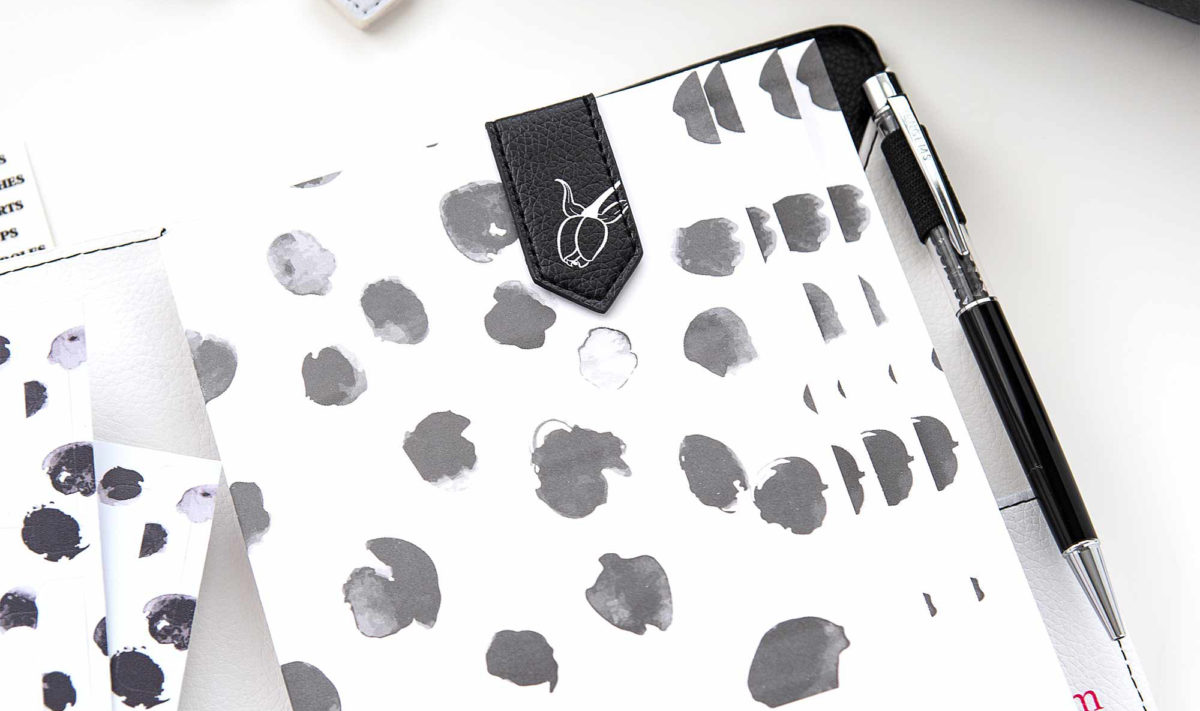 Shop our different planner colors | Tula Xii